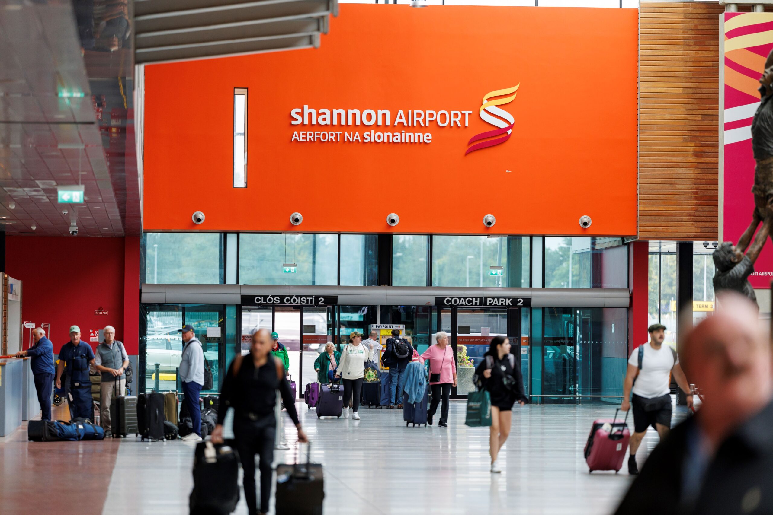 Shannon Airport adds new website customer services - IrishAero - Irish ...
